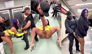 Luna Bella En El Metro CDMX Porno Xleche Videos Porno
