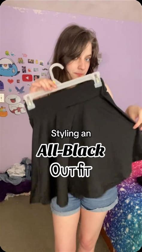 Riana Nicole On Instagram Styling A Simple All Black Outfit With