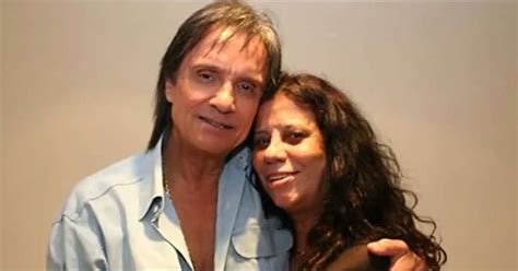 novo romance aos 81 anos Roberto Carlos namorou pela 1ª vez