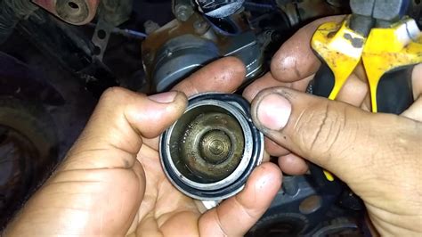 Como Fazer Uma Guarnição Pra Tirar o Vazamento da Tampa de Vavulas YBR
