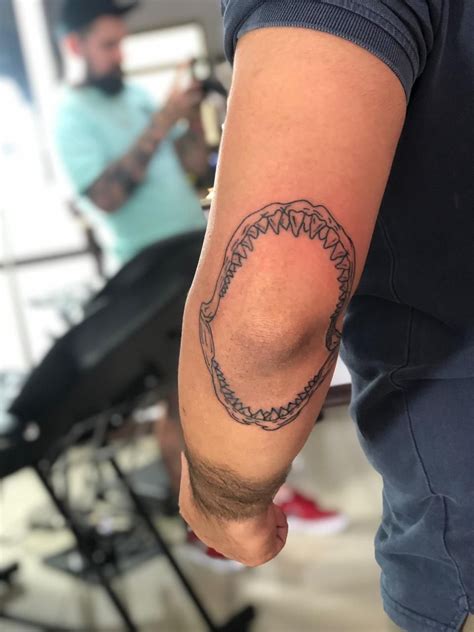 Details More Than 64 Shark Jaw Knee Tattoo Latest In Cdgdbentre