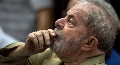 Supremo barra prisão de Lula até julgamento de habeas corpus