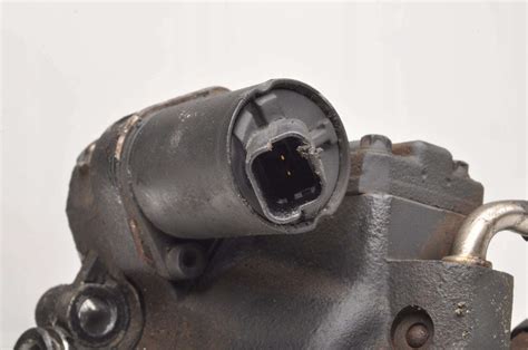 VOLVO C30 S40 V50 2 0 D POMPA WTRYSKOWA 9685705080 Shrot Pl