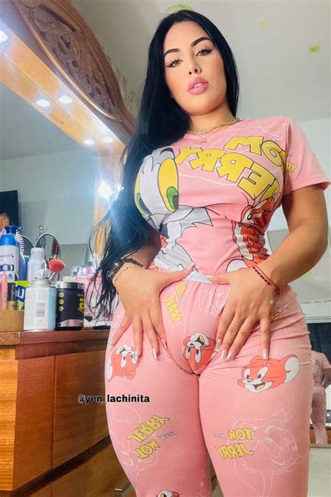 TW Pornstars Yen Lachinita Twitter Quien Se Anime A Cogerme 1