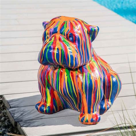 28 idées de statues et sculptures pour décorer son jardin