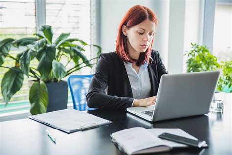 Essa Vaga 100 Presencial Está Pagando Até R 2 999 00 de Salário
