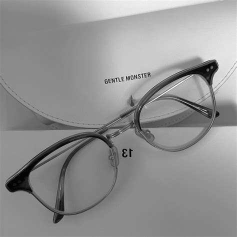 Pin By Gokie On 9 Glasses Classy Glasses Fancy Glasses Fashion Eye Glasses