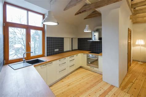 Galerie Tipy a rady jak zařídit kuchyni v podkroví Dumazahrada cz