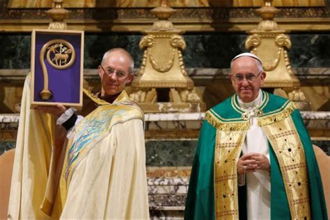 Qual a diferença entre a Igreja Anglicana e católica
