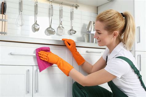 Consigli Per Pulire La Cucina In Modo Professionale Ecovall Net