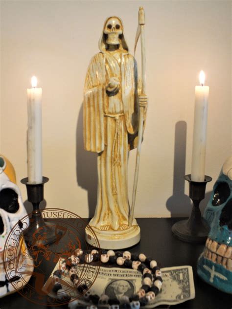 Figurines Nuestra Se U00f1ora De La Santa Muerte Statue Aged Ivory
