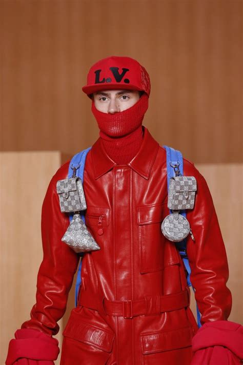 Louis Vuitton les accessoires les plus fous du défilé homme printemps