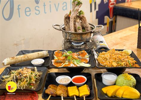 Tháp sườn cay Thái Lan khổng lồ giá 70k