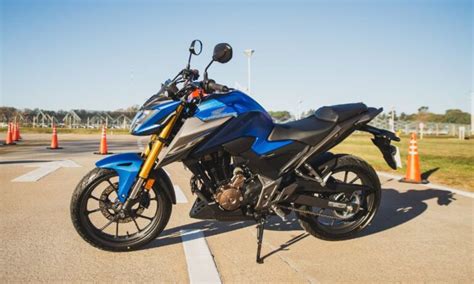 Honda Mostr Al Detalle La Nueva Cb F Twister Gente De Moto