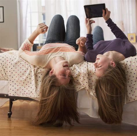 Upside Down Selfie TheSelfiePost