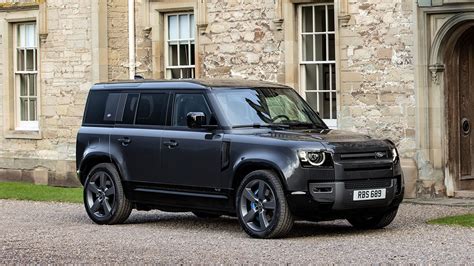 2023 Land Rover Defender Autotech7