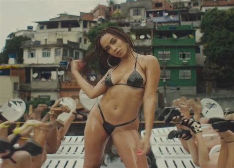 Novo clipe de Anitta ultrapassa 10 milhões de visualizações em menos de