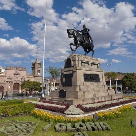 Plaza De Armas Ayacucho Catedral De Huamanga City Tour Ayacucho