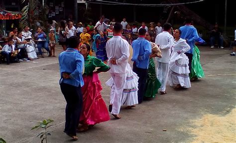 Cuadro de Danzas Folclóricas ARTE UNAH celebra 41 años de éxitos