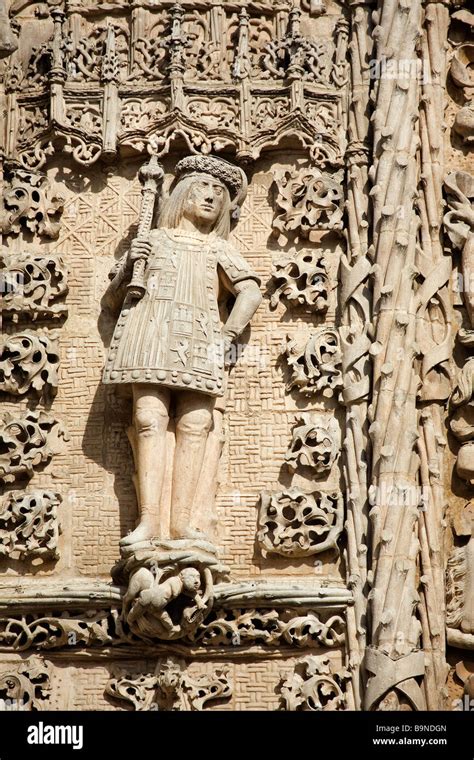 Fachada del Colegio de San Gregorio el arte gótico isabelino Valladolid