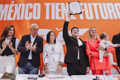 Samuel García se registra como aspirante a la candidatura presidencial