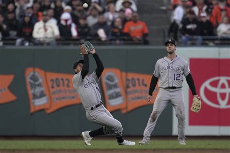 Wilmer Flores Prop Bets Vs Guardians