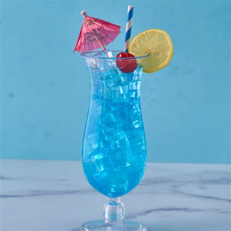 How To Make A Blue Lagoon Cocktail Perfect Summer Drink In Minutes