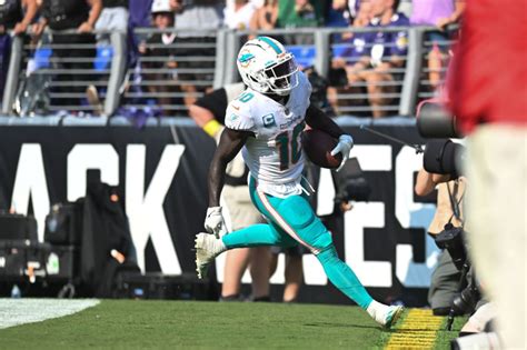 Report Miami Dolphins Rework Tyreek Hill S Contract To Create About