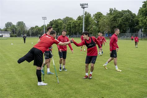 Górnik Zabrze on Twitter Trwają przygotowania do meczu z