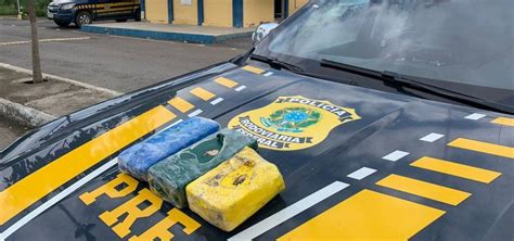 Passageira de ônibus é presa 3 kg de pasta base de cocaína dentro