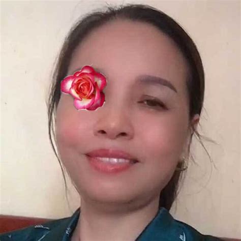 Ngọc Khánh Máy bay bà già tính cách cởi mở Máy Bay Bà Già AZ