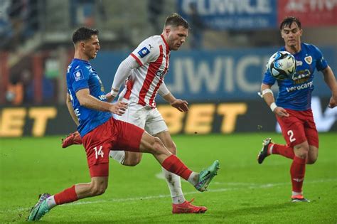 Trzynasty Remis Piasta Gliwice Zwyci Stwo Pogoni Z Ks Em Nieudany