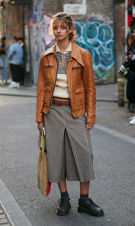 The Best Street Style From London Fashion Week Spring 2023 Who What