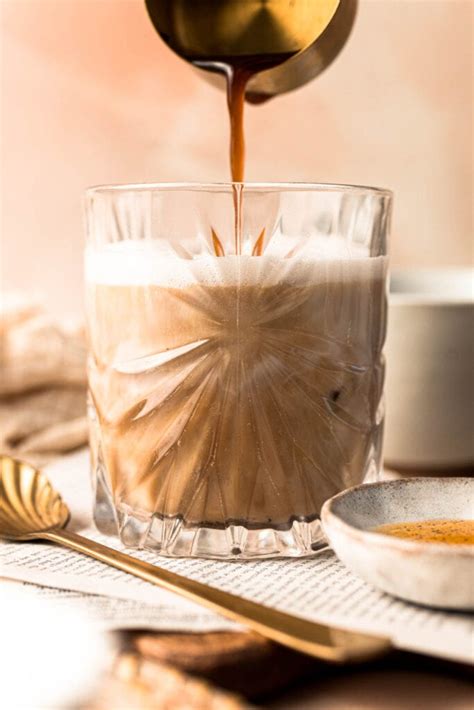 Hot Or Iced Hojicha Latte Roasted Green Tea Drink My Vegan Minimalist