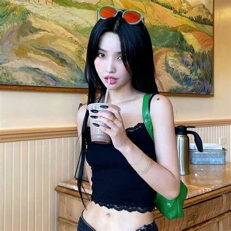 𝒉𝒘𝒊𝒆𝒍 em 2023 Soyeon Yuyu Jeon