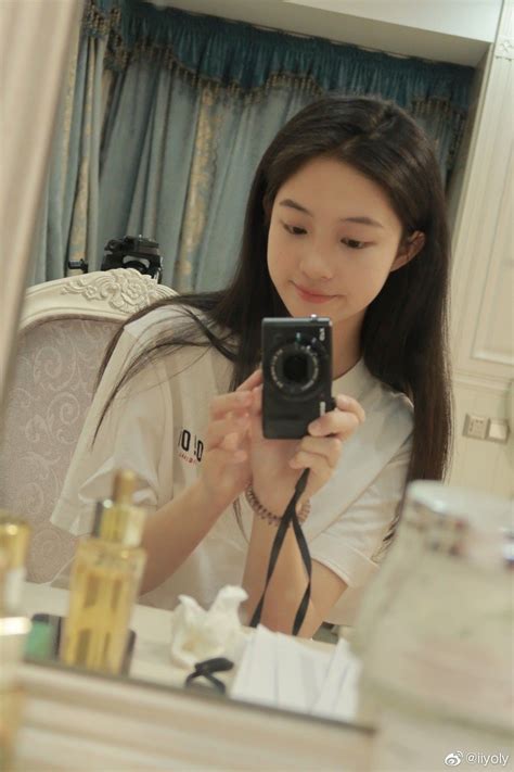 Selfie Poses Instagram Foto Instagram The Moon Is Beautiful Blonde