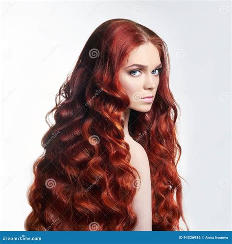 Belle Fille Rousse Nue Sexy Avec De Longs Cheveux Portrait Parfait De