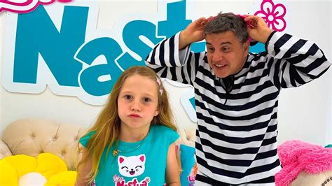 Nastya Apprend Les Règles De Sécurité à Lintérieur Et à Lextérieur Youtube