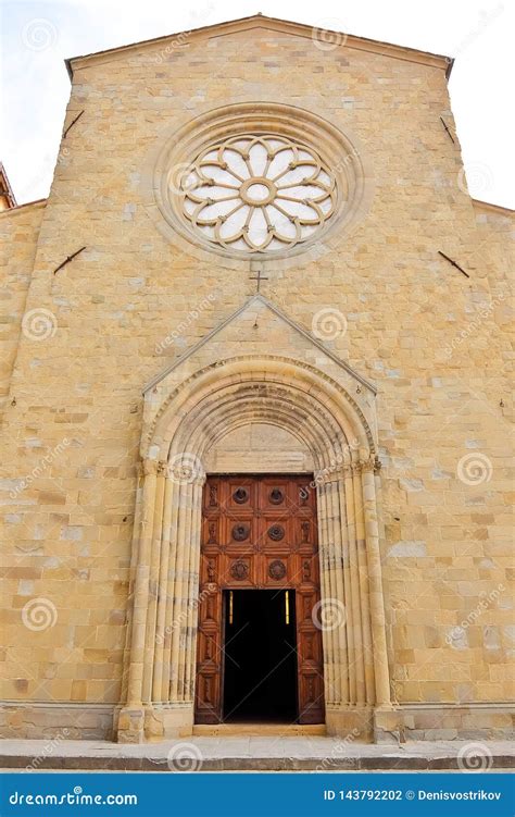 Sansepolcro Italia Fachada De La Iglesia Cat Lica Cattedrale Di San