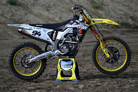 In Guida Suzuki Rmz Di Ken Roczen Dirt Bike Magazine