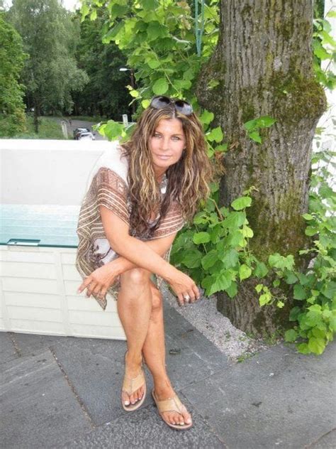 Picture Of Carola H Ggkvist
