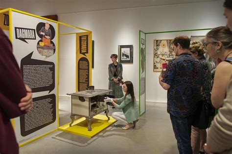 Muzeum Gdynia Oprowadzanie Kuratorskie Po Wystawie My O Rzeczach