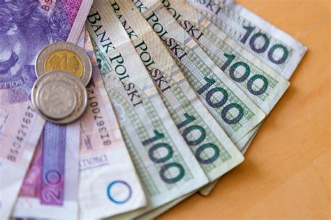 Druga Waloryzacja Emerytur 2023 Tabela Emerytur Po Waloryzacji Ile