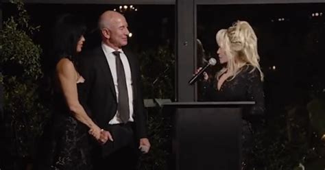 Wow Did You Say 100M Dolly Parton Stunned By Generous Jeff Bezos Award