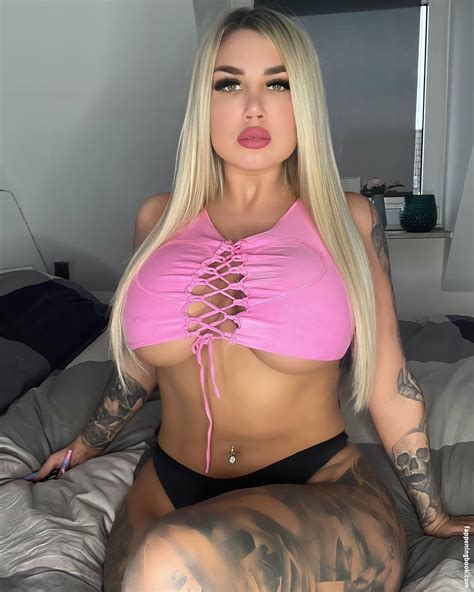 Kary Mel Karymel Nude Onlyfans Leaks The Fappening Photo