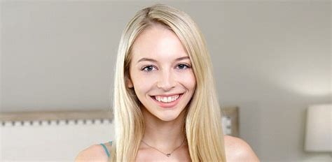 2024 Lily Larimar Wikibio Age Height Weight