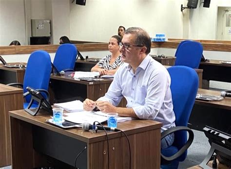 Val Demarchi questiona Prefeitura sobre a queda na arrecadação Grupo