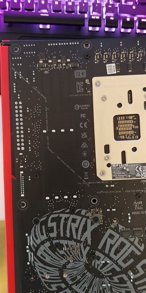 CapFrameX On Twitter Back Of The Board The DIMM Slots Are Surface