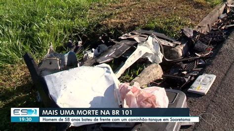Pai Morre E Filho Fica Ferido Ap S Carro Bater De Frente Caminh O