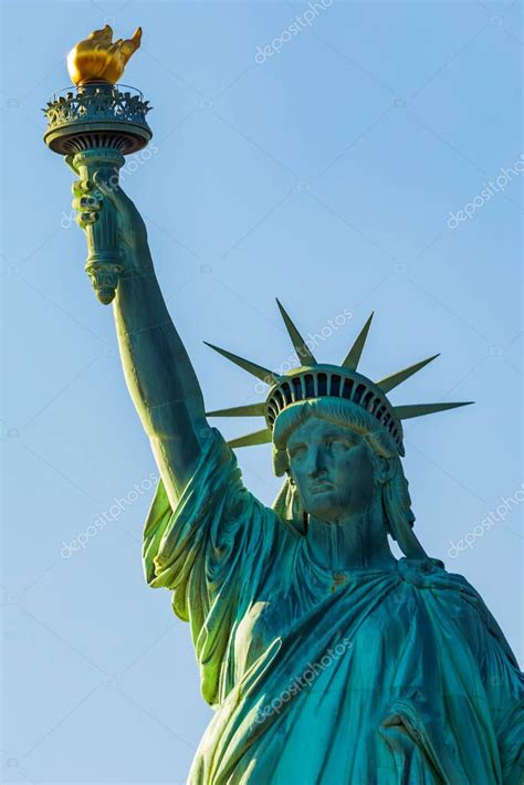 La Estatua de la Libertad una escultura neoclásica de cobre en Liberty